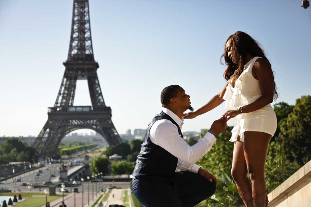 Paris Proposal At The Eiffel Tower The One Romance